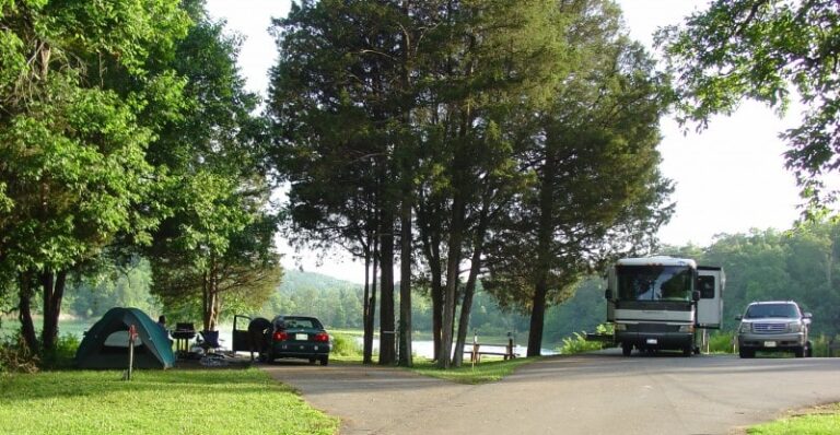 The Ultimate Knoxville TN Camping Guide (Best Campgrounds)