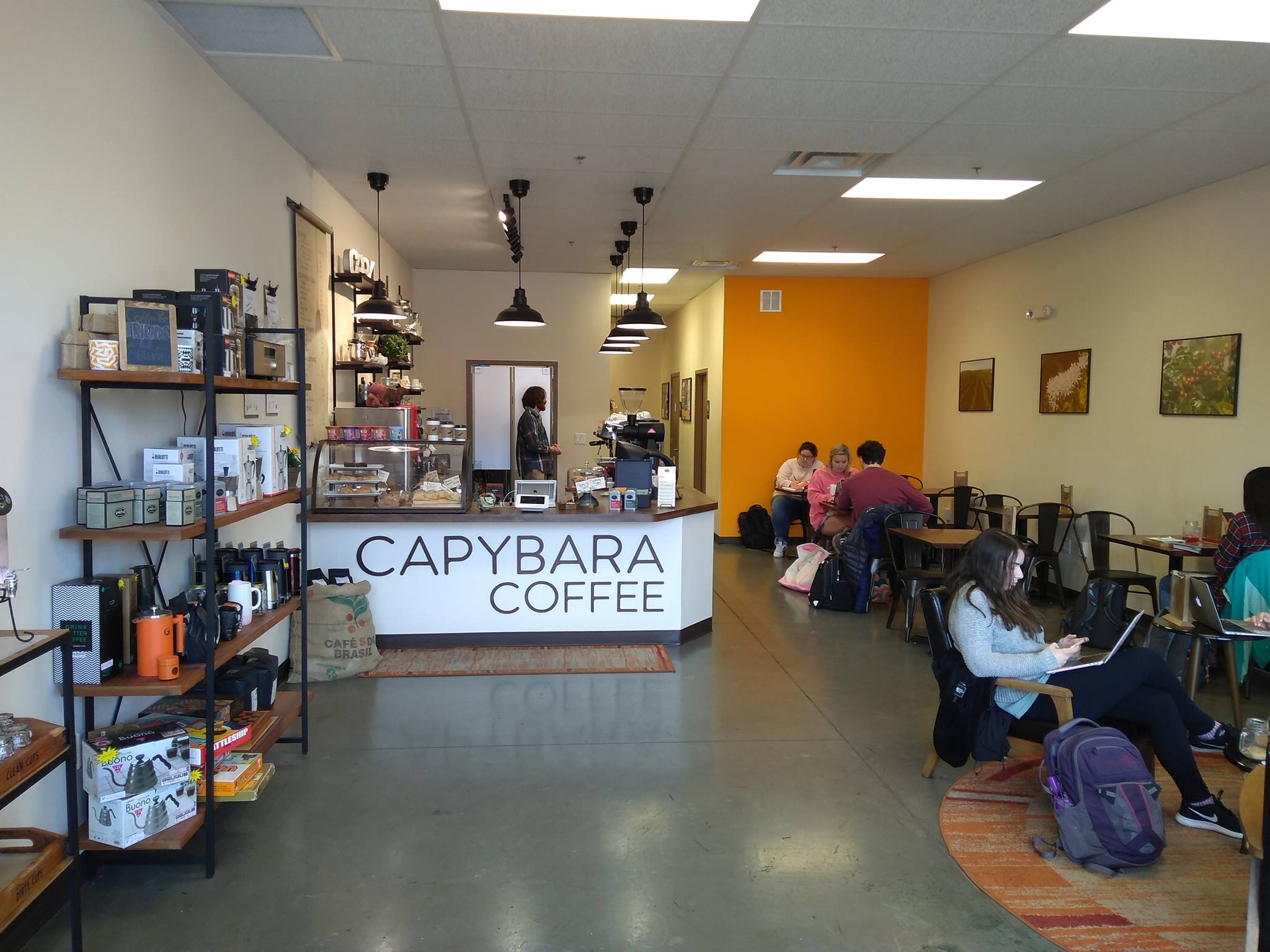 10 Best + Coziest Coffee Shops in Knoxville, Tennessee