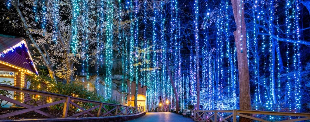 Christmas in Tennessee: Festive Towns & Holiday Activities