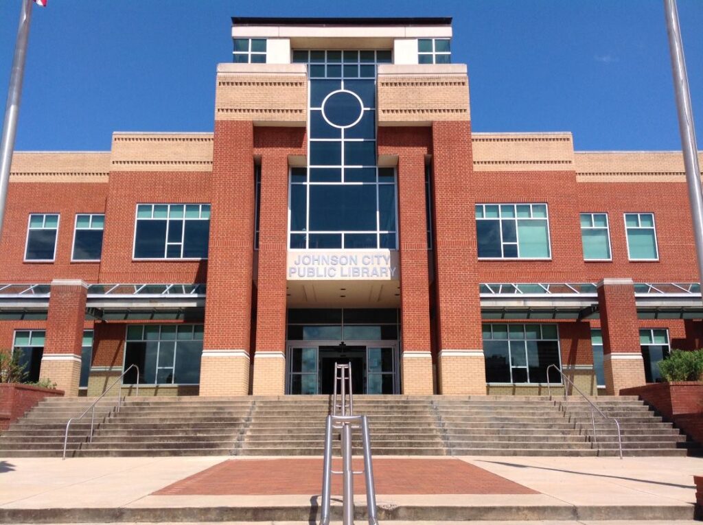 Things to Do in the Tri-Cities: 30+ Fun & Unique Activities!