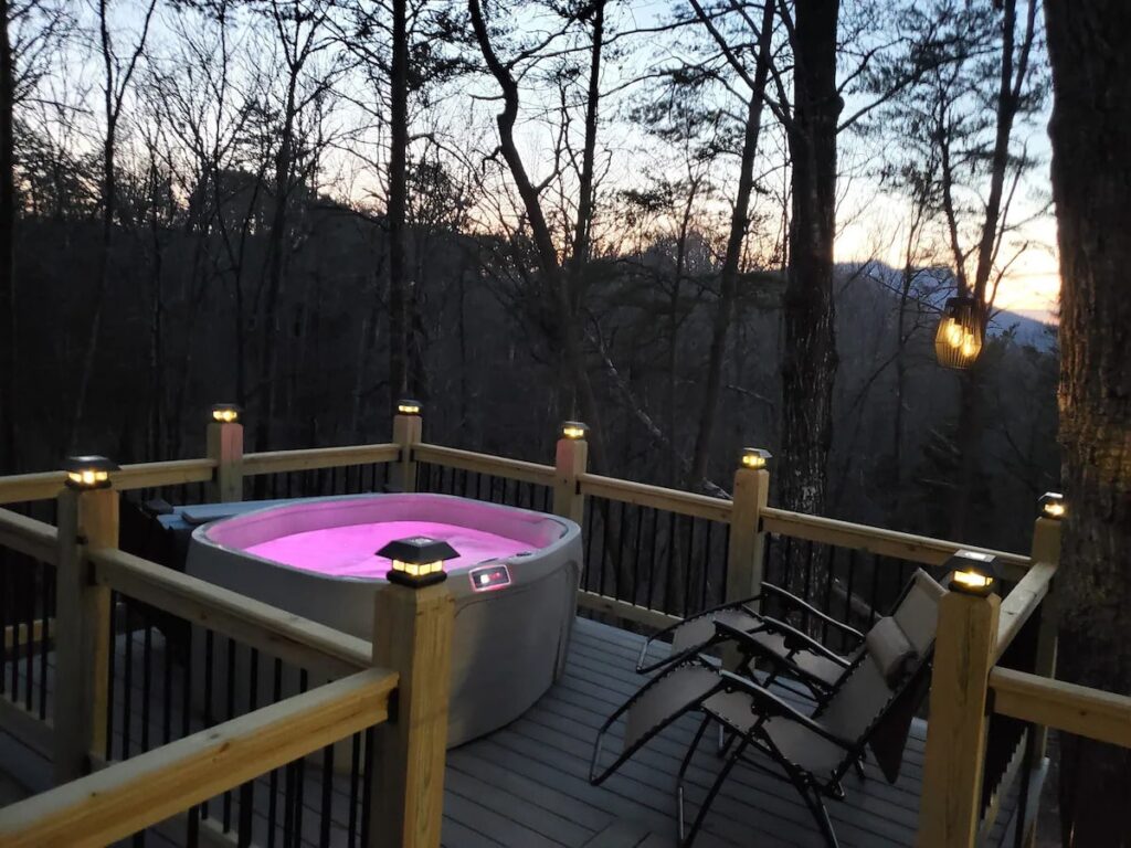 Cozy Cabin Rentals in Sevierville: A Smoky Mountain Getaway