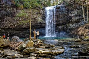 9+ Unique Waterfalls Near Chattanooga • Take Me to Travel Now