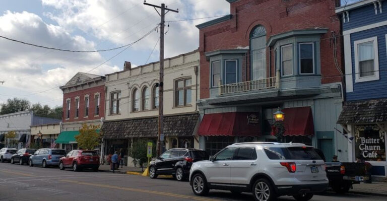 This Tiny Ohio Town Is The Perfect Destination For Antique Lovers