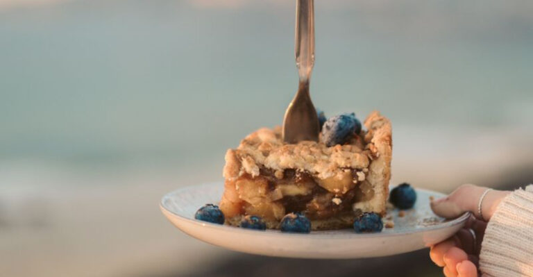 13 New Jersey Bakeries And Farm Markets Serving Blueberry Pie Bliss