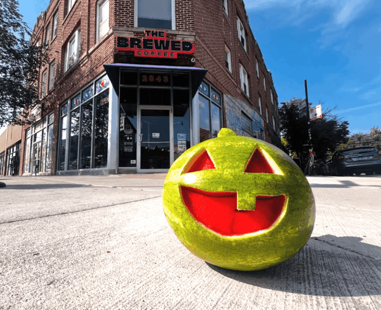 The Horror-Themed Café in Illinois Known for Frighteningly Good Food ...