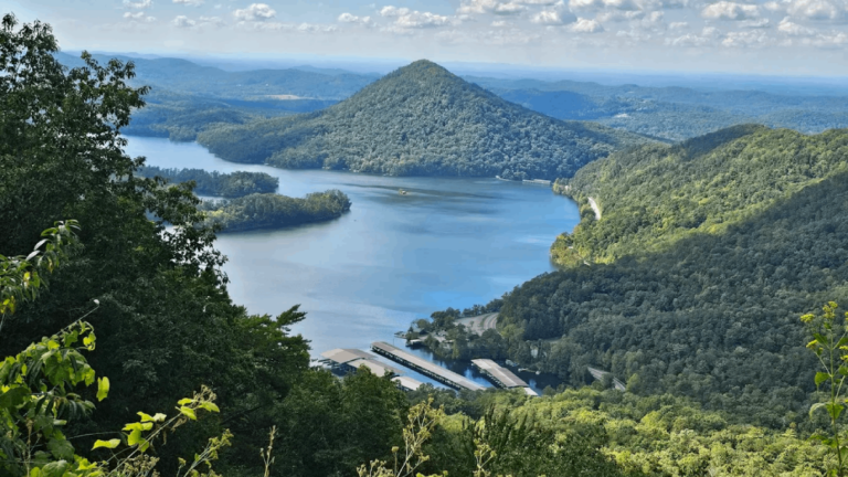 This Tennessee Mountain Overlook Might Be the Best Sunset Spot in America
