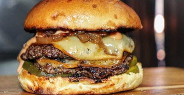 New Jersey's Most Hyped Burger Is Leaving First-Timers Speechless