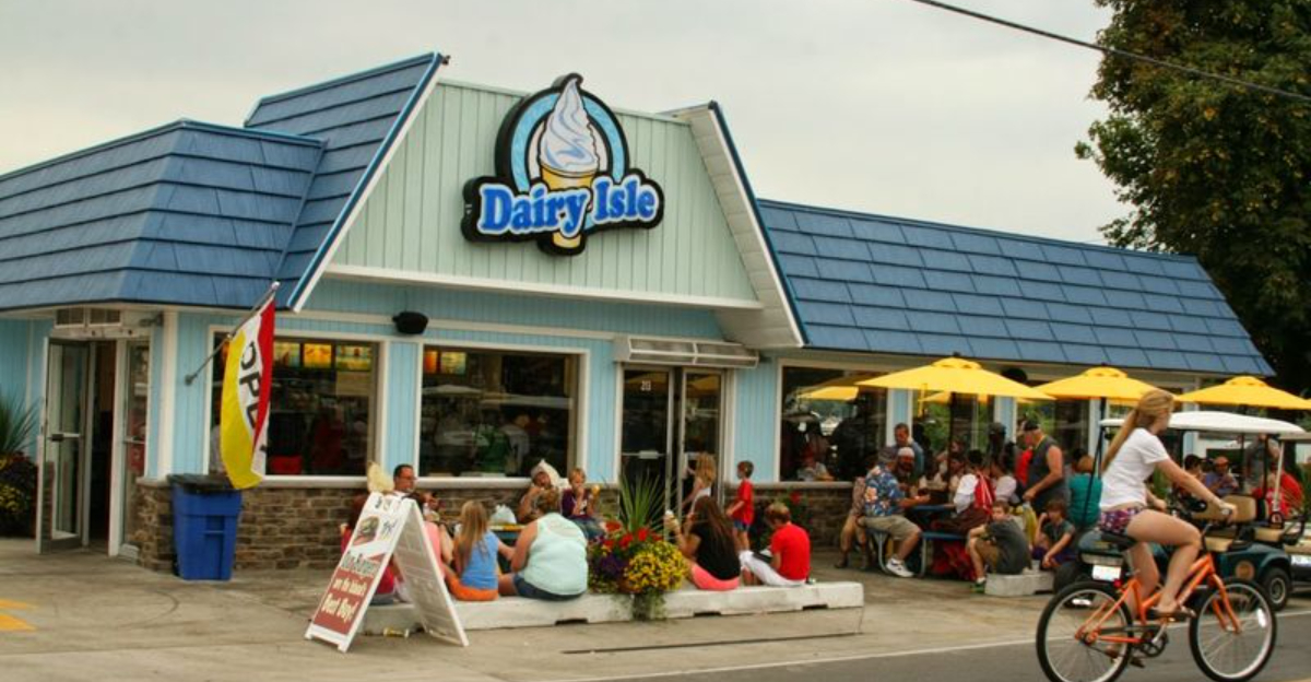 These Ohio Dairy Bars Make Summer Taste Like The Good Old Days