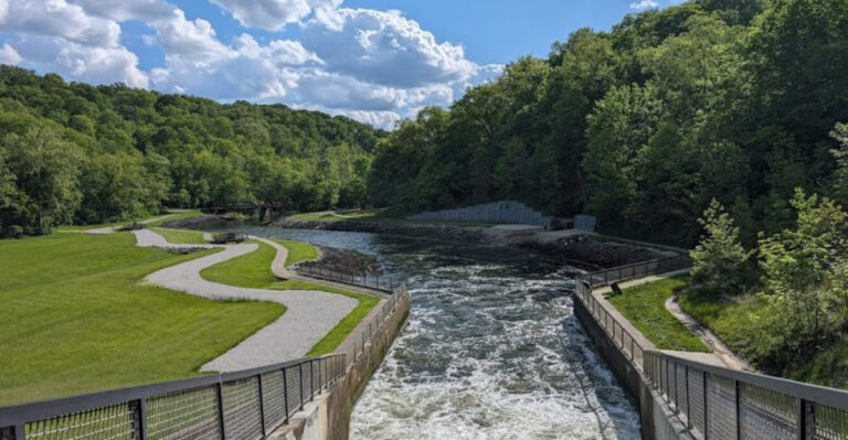 This One-Of-A-Kind Ohio State Park Lets You Hunt For Ancient Fossils ...