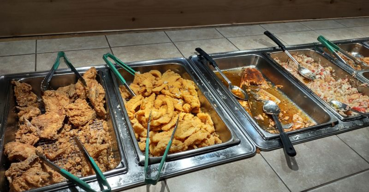 This Tennessee Buffet Serves So Much Fried Chicken, You'll Leave ...